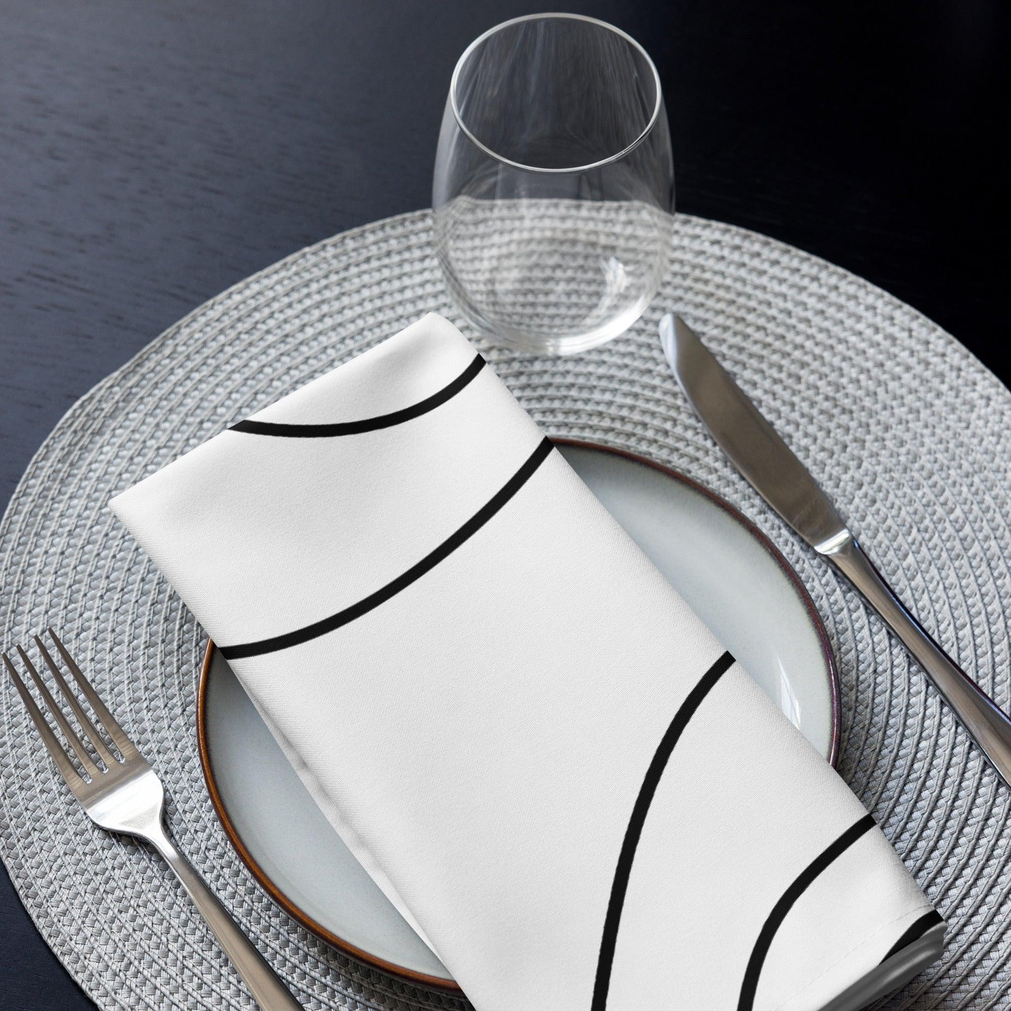Dual White and Black Cloth Napkin Set